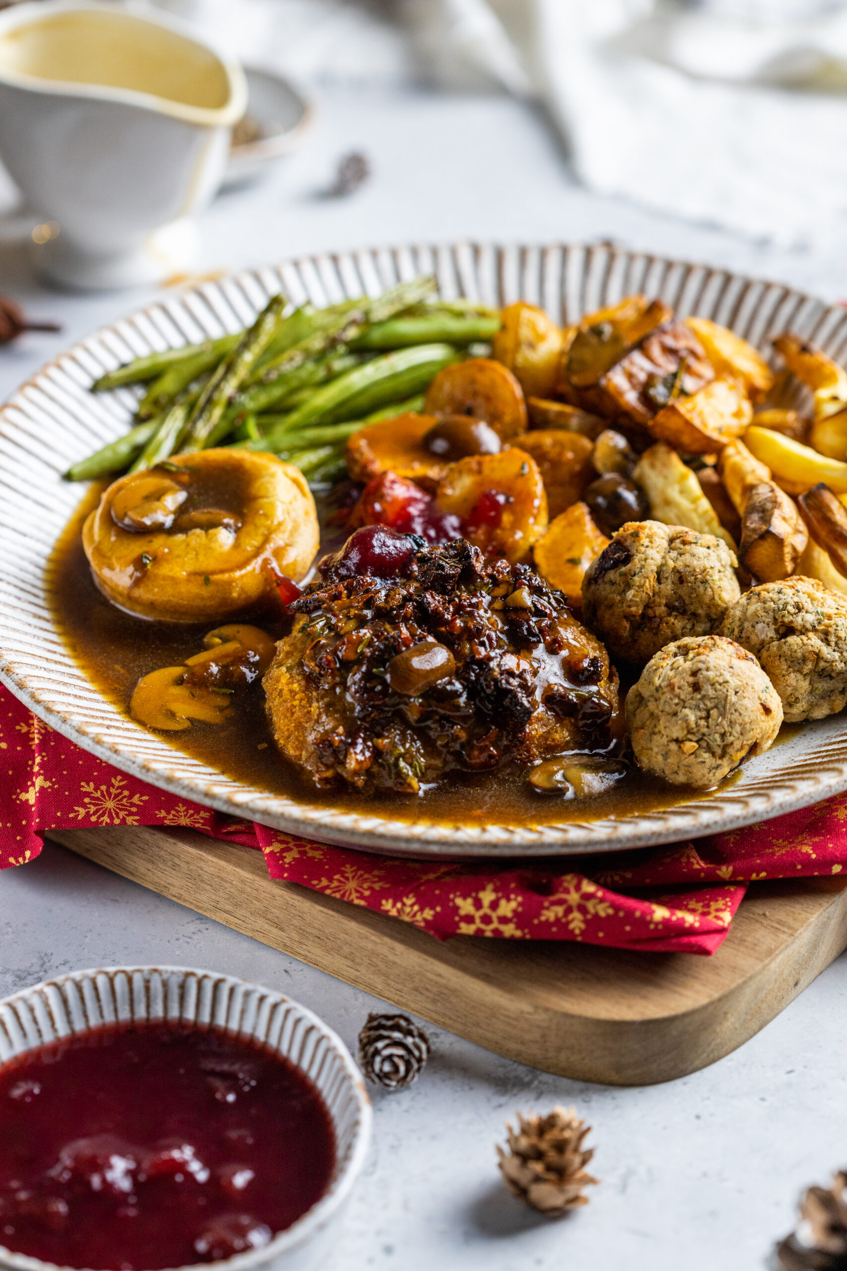 VFC Roast Chick*n Dinner – VFC VFC Roast Chick*n Dinner – VFC
